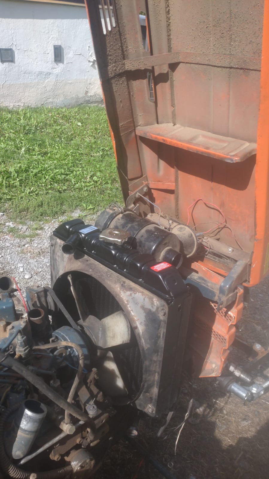 Kubota radiator replacement roadmap - Radiator and hose